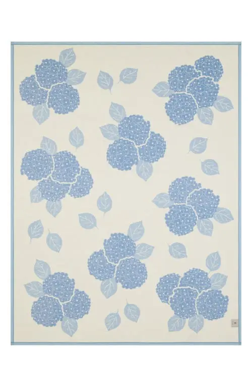 CHAPPYWRAP Hydrangeas Bell Throw Blanket