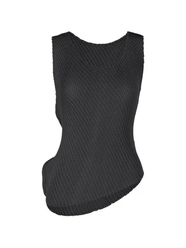 Issey Miyake Pleated Asymmetric Top - Black