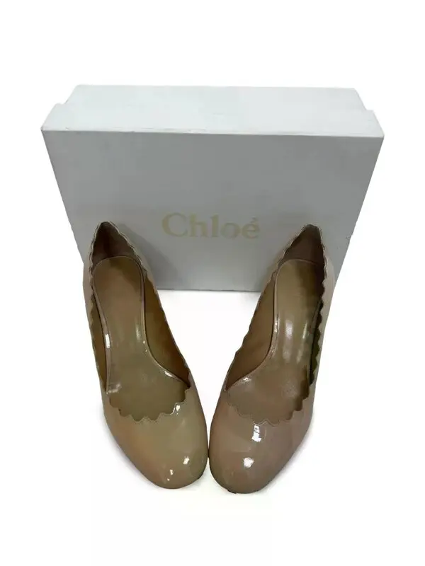 Chloé Lauren Scalloped Pumps