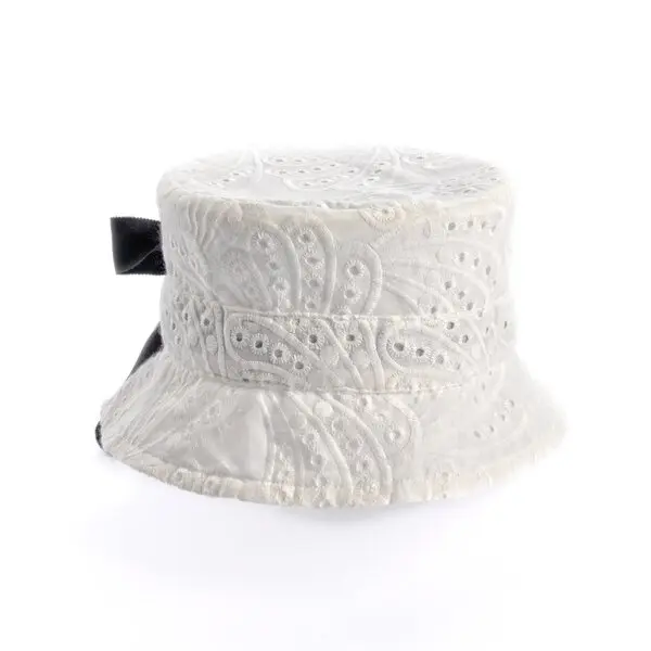 SIBI HATS Eyelet Bucket Hat With Ribbon - Black/white