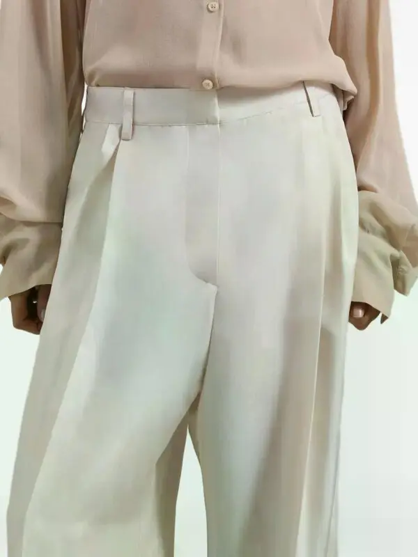 THE FRANKIE SHOP Pleated Wide-leg Trousers In Ivory