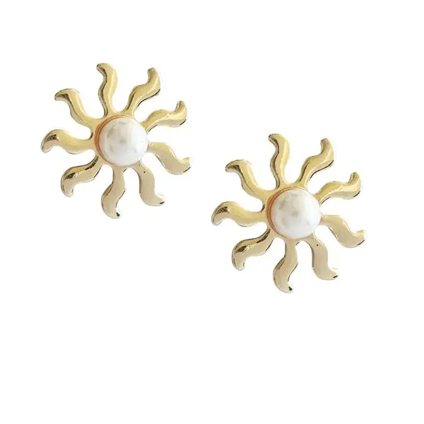 MAISON DE GALA Sun Stud Earrings - Gold