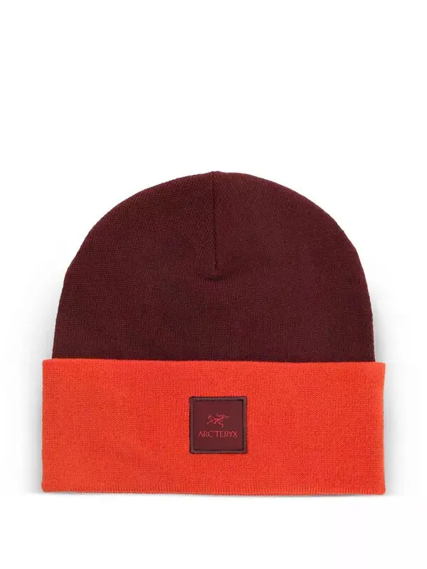 Arc'teryx Logo-patch Knitted Beanie - Red