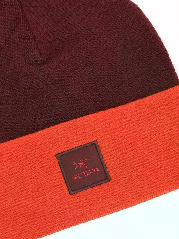 Arc'teryx Logo Patch Knitted Beanie Hat