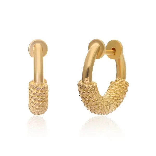 PREETI SANDHU Twist Huggie Earrings - Gold