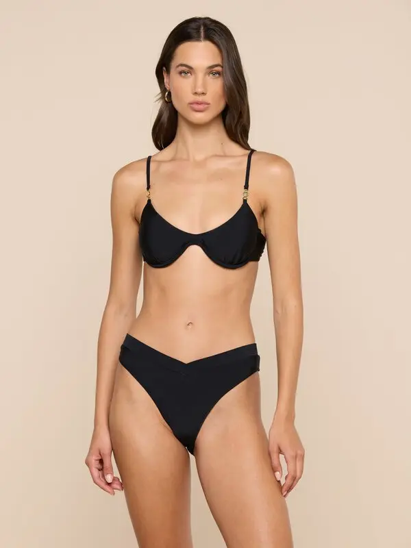 L'Agence Tenali Underwire Bikini Top - Black