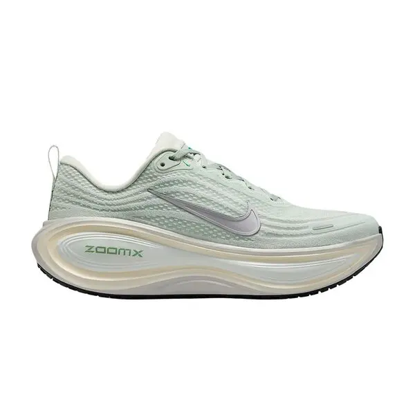 Nike Vomero Plus - Green