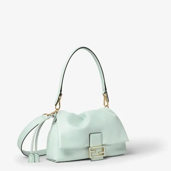 Fendi Mamma Baguette Medium Bag In Light Nappa Leather
