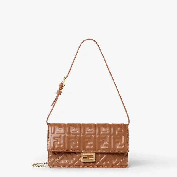 Fendi Baguette Wallet On Chain - Brown