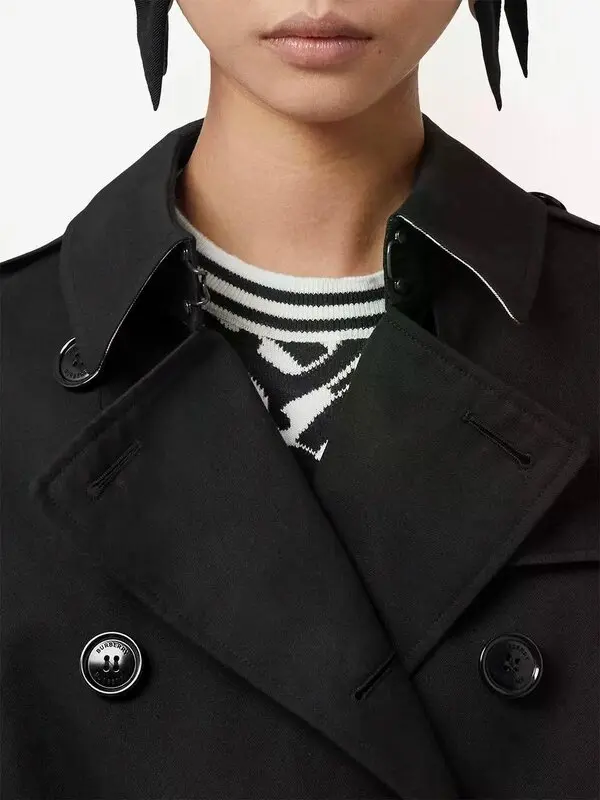 Burberry Kensington Heritage Trench Coat