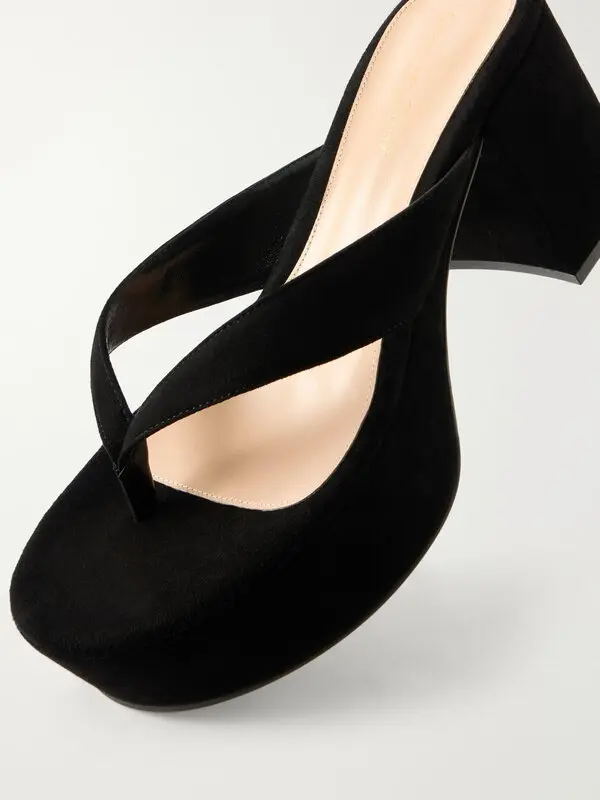 GIANVITO ROSSI 35 Suede Platform Thong Sandals - Black