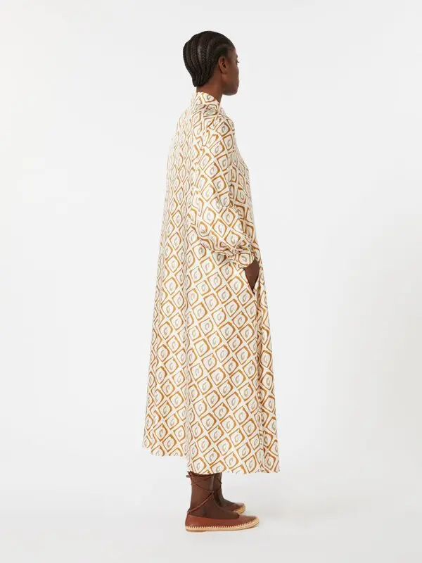 Max Mara Printed Silk Twill Shirt Dress With Leather Belt - Beige