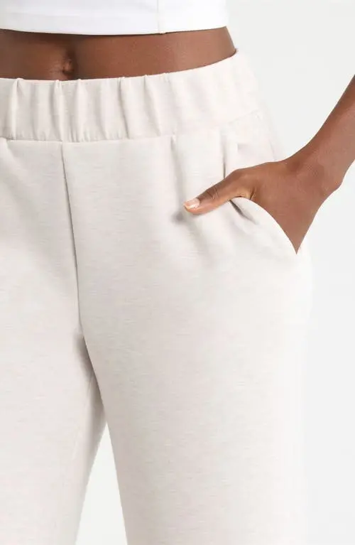MPG Dreamweave Crop Pants - Heather Moonbeam