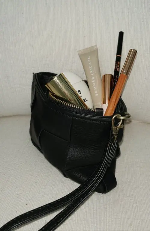 MANDRN Leather Clutch