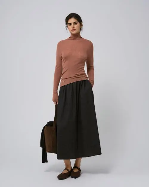 JUANA Ossa Knitted Hemp Turtleneck