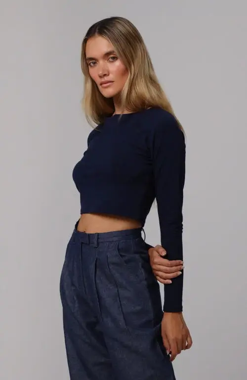 JUANA Hemp Essentials Cropped Raglan Tee - Indigo