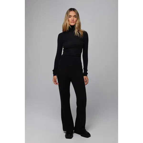 JUANA Classic Low Rise Straight Leg Pants - Black