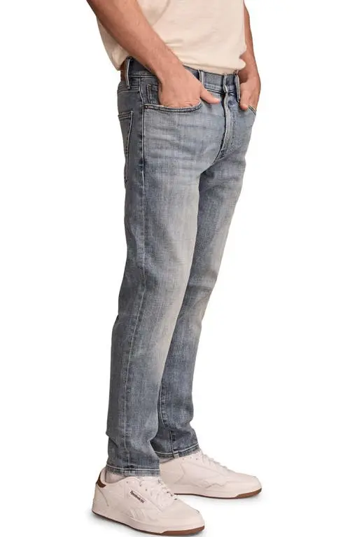 Lucky Brand 412 Athletic Slim Fit Jeans