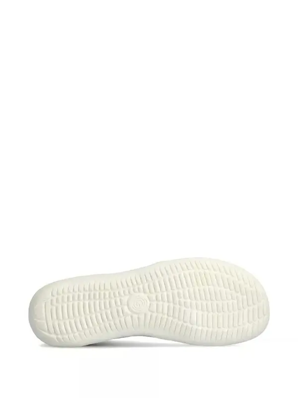 GROUNDIES Nova Go1 Sneakers