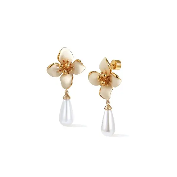 RETRO CHIC White / Gold Iris Blossom Pearl Earrings - White/gold