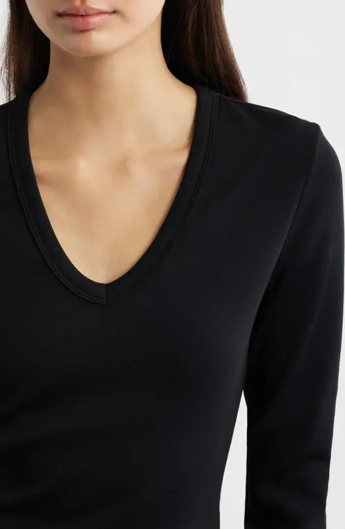 ARTLESS FOREVER Reed Long Sleeve Scoop Neck Top