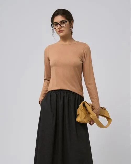 JUANA Hemp Essentials Long Sleeve Tee - Fawn