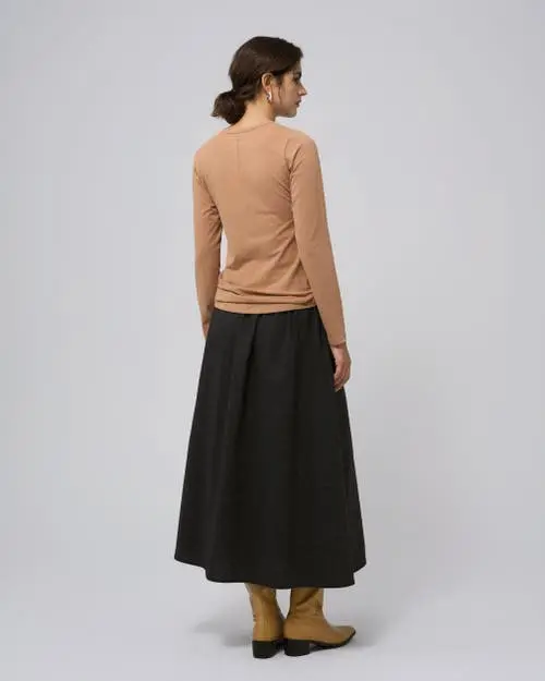 JUANA Hemp Essentials Long Sleeve Tee - Fawn