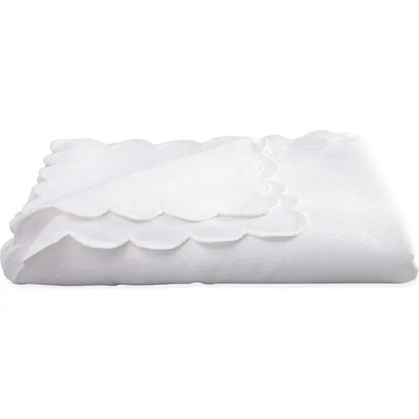MATOUK Savannah Gardens 68 X 108-inch Tablecloth - White