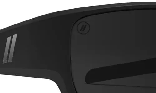 BLENDERS EYEWEAR Lakeview Polarized Square Sunglasses - Matte Black