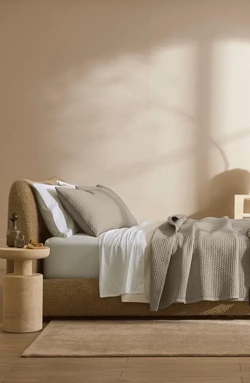BOLL & BRANCH Signature Texture Stitch Quilted Sham