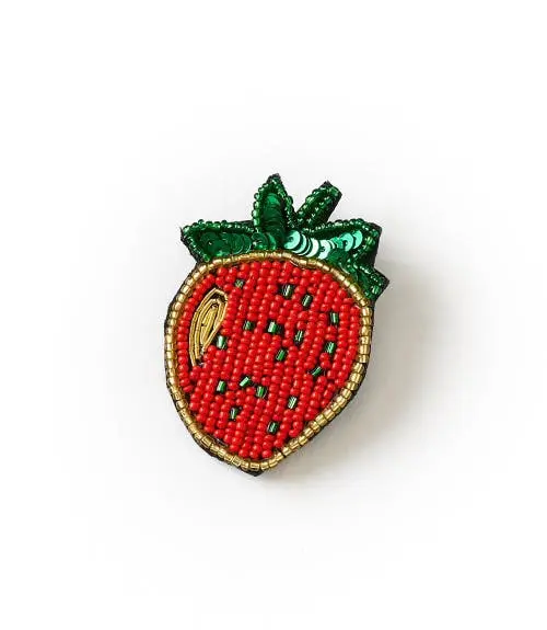 MATR BOOMIE Beaded Strawberry Brooch - Red