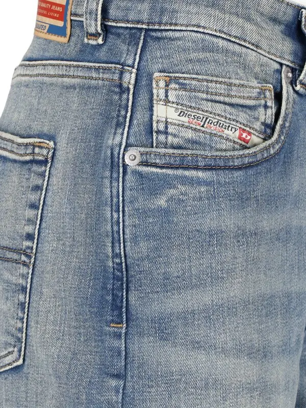 DIESEL® 1998 D-buck Bootcut Jeans