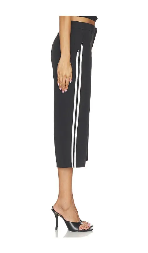 Lioness Genesis Pant With Side Stripe Detail