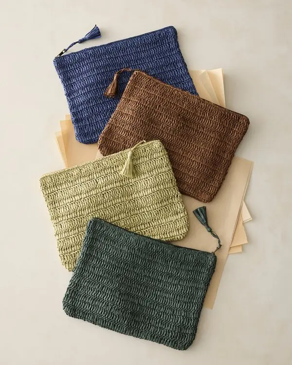 HAVEN WELL WITHIN Textured Straw Clutch - Navy