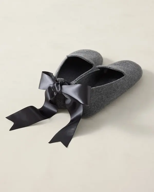HAVEN WELL WITHIN Felted Wool Blend Loafer Slippers With Bow Detailing - Burgundy Berry