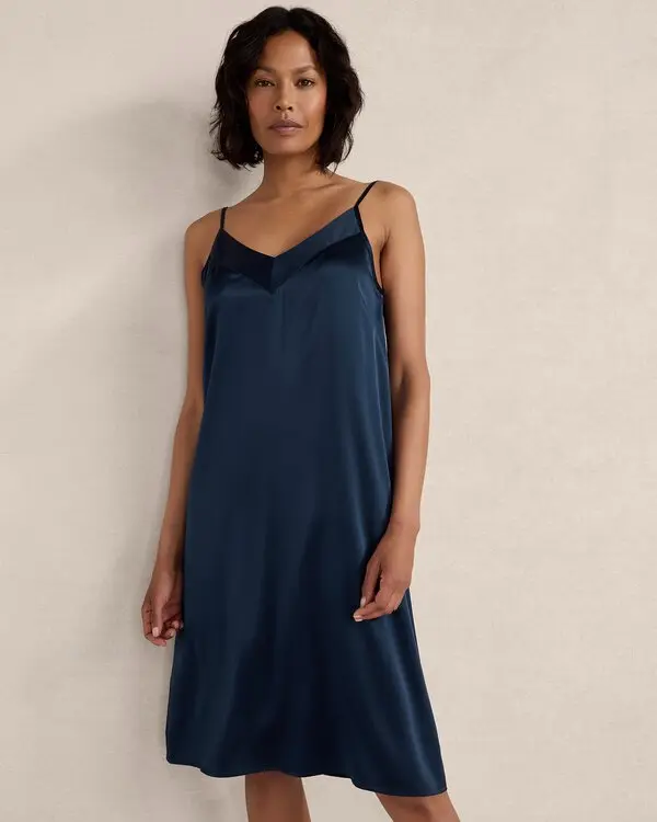 HAVEN WELL WITHIN Washable Silk Double V Chemise - Navy