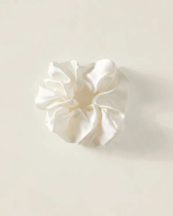 HAVEN WELL WITHIN Washable Silk Scrunchie - Ivory