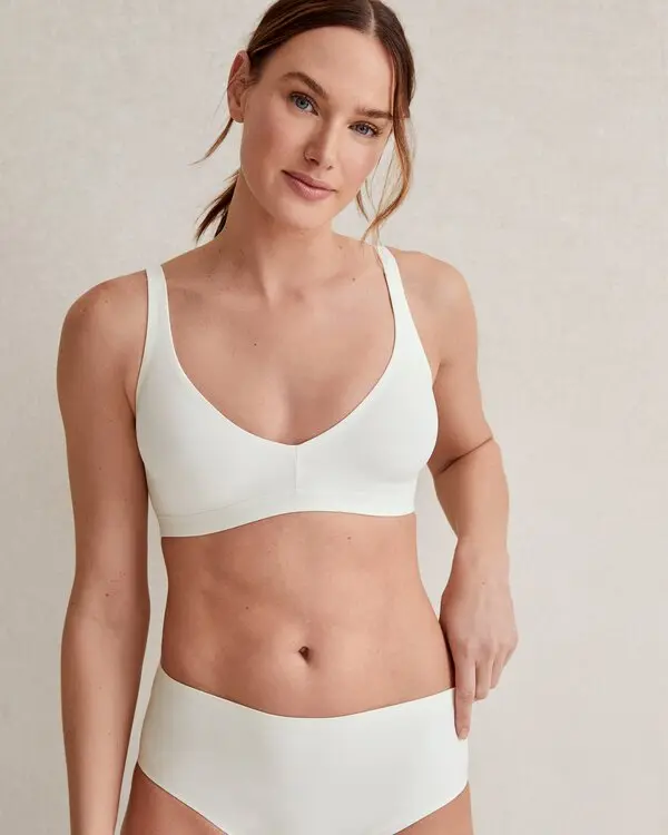 HAVEN WELL WITHIN Luna Plunge Bralette - Salt
