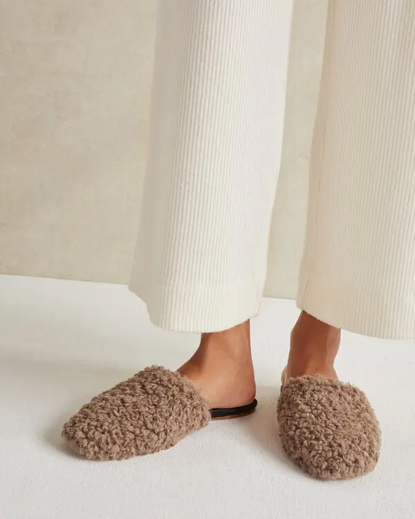 HAVEN WELL WITHIN Sherpa Mules