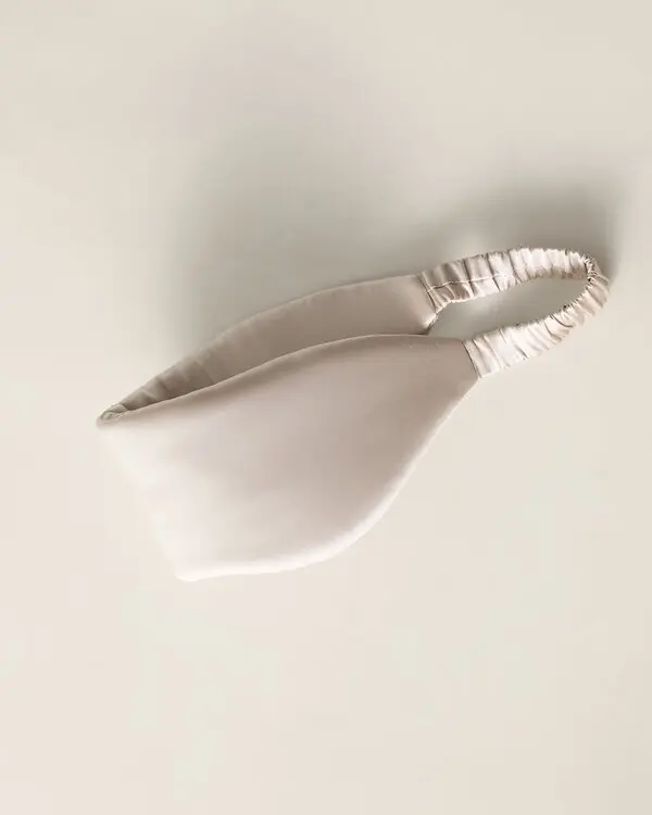 HAVEN WELL WITHIN Washable Silk Puffer Eye Mask - Pebble