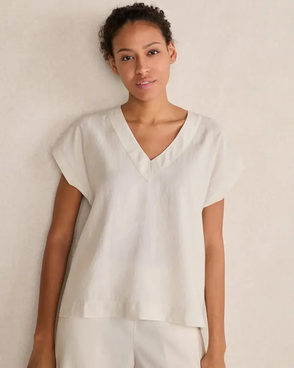 HAVEN WELL WITHIN Luxe Modal V-neck Top - Full Moon