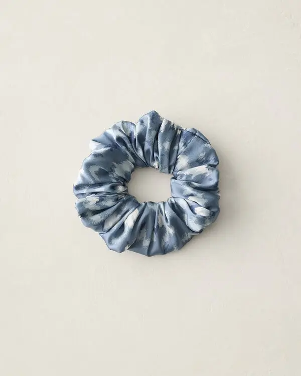 HAVEN WELL WITHIN Washable Silk Wave Scrunchie - Multicolor