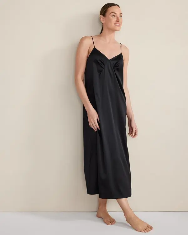 HAVEN WELL WITHIN Washable Silk Pleated Midi Chemise - Black