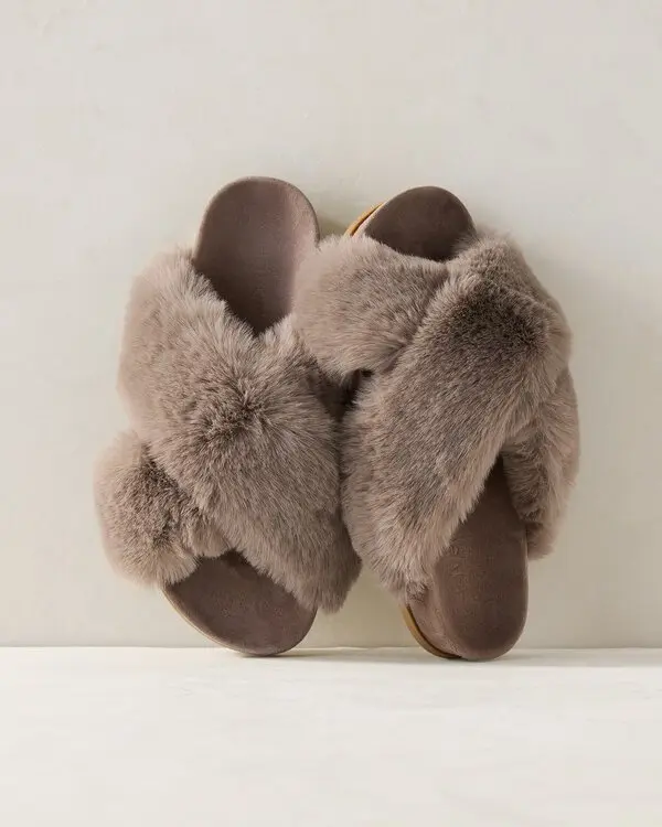 HAVEN WELL WITHIN Faux Fur Criss Cross Molded Slippers - Nightengale