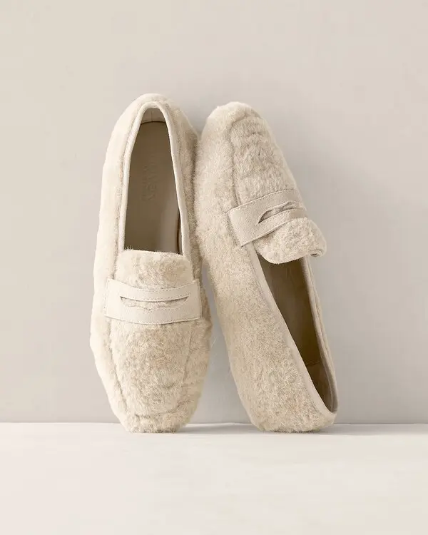 HAVEN WELL WITHIN Sherpa And Leather Moccasins - Chantrelle