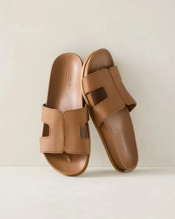 HAVEN WELL WITHIN Leather Cutout Slides - Nightfall