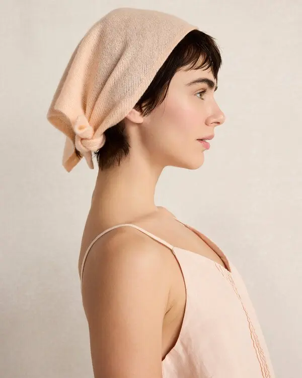 HAVEN WELL WITHIN Merino Wool And Cashmere Triangle Scarf - Carnation