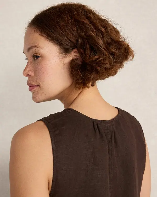 HAVEN WELL WITHIN Linen U-neck Tank Top - Coffee Bean