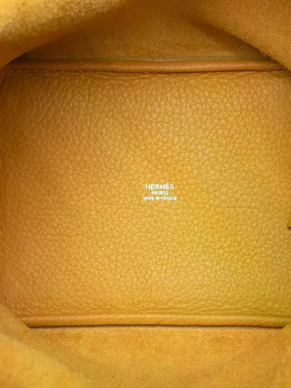 Hermès Clemence Picotin 18 Handbag