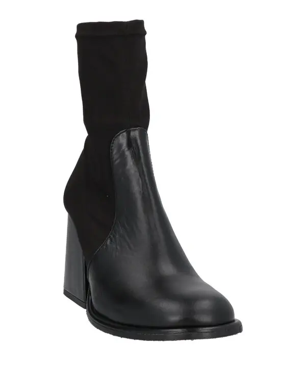 EQUITARE Hazeli Ankle Boots In Soft Leather And Textile Fibers